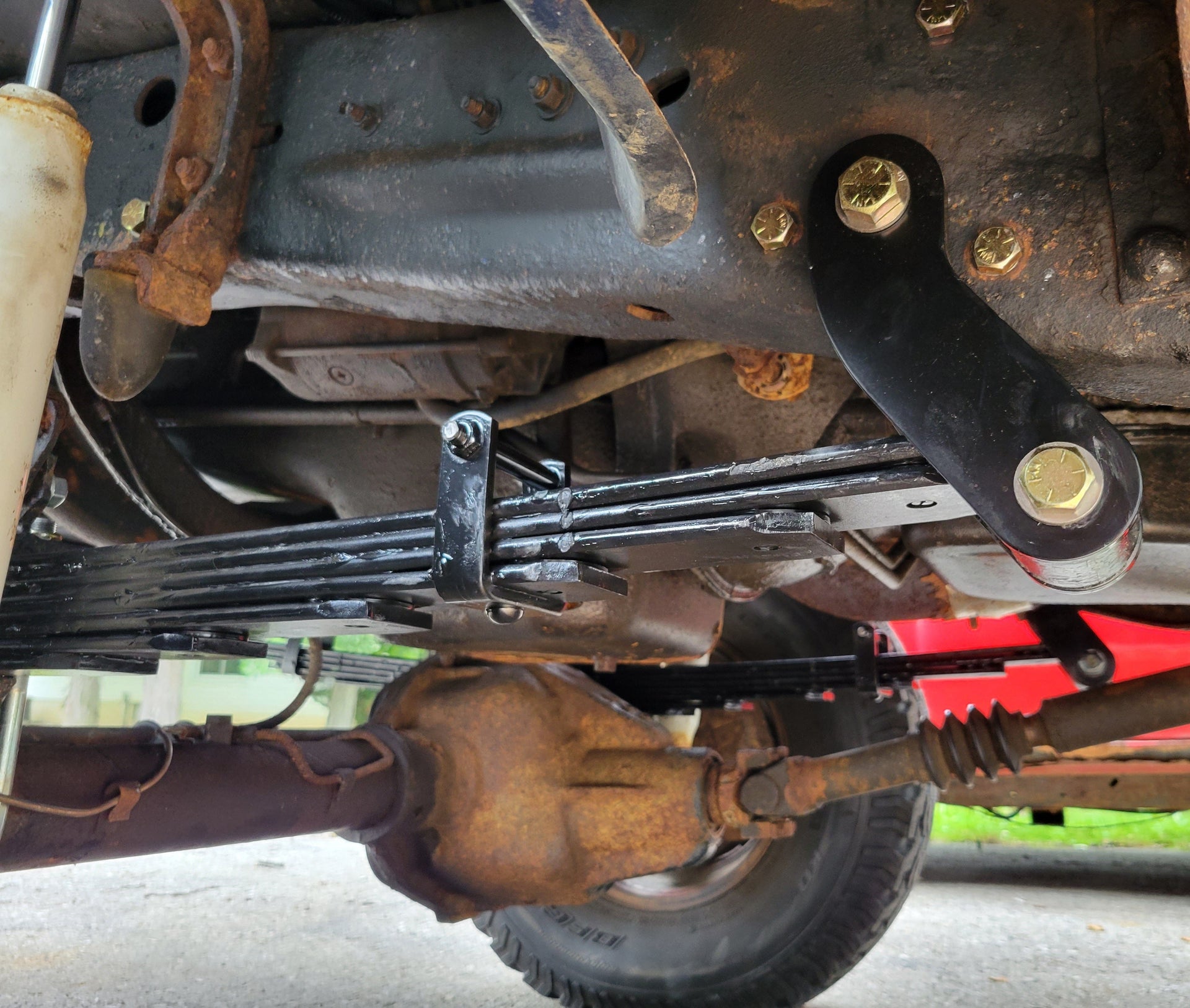 Archive Explorer Series "HUDSON" 1st Gen Dodge Ram Front 52" 7-leaf Sp ...