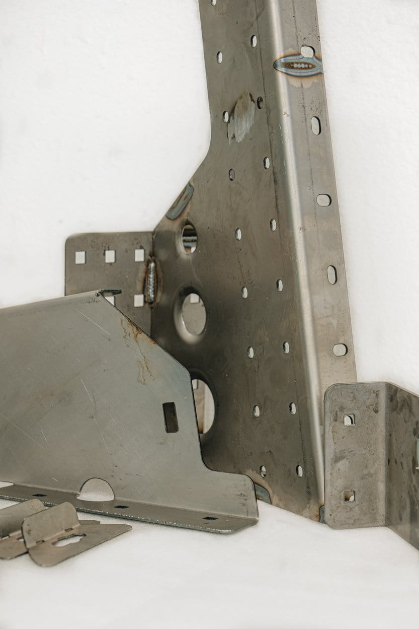 C4 Fab Rotopax / Maxtrax Mount (4Runner Rear Bumper) – TEQ Customs