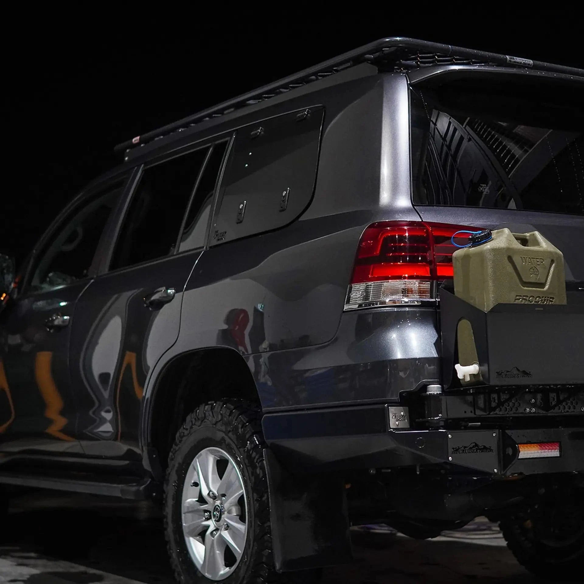 Lift Up Gull-Wing Windows - 200 Series Land Cruiser – TEQ Customs