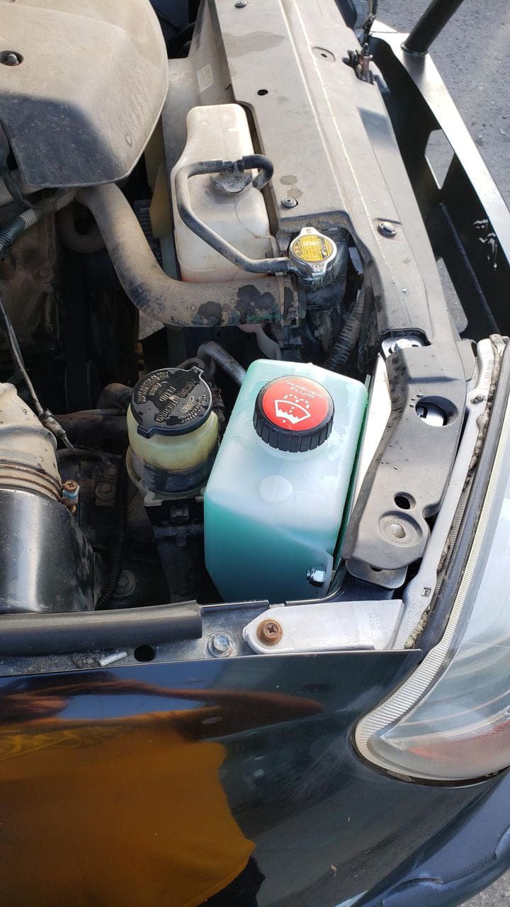 Washer Fluid Reservoir Relocation Kit / 2003-2009 4Runner – TEQ Customs