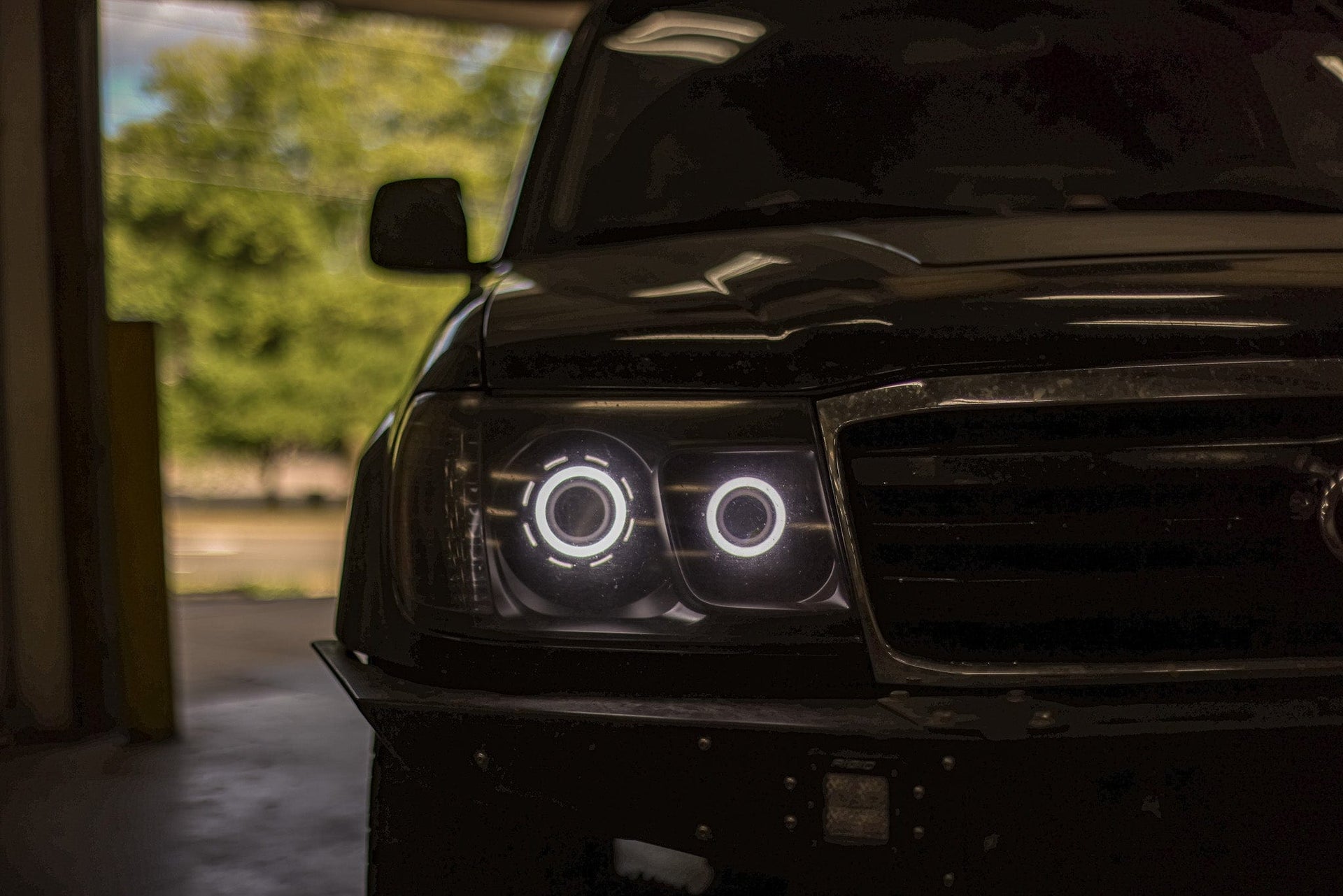 Custom 100 Series Land Cruiser Headlights (1998–2007) – TEQ Customs