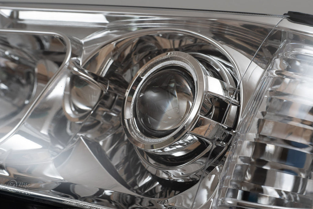 OEM+ Edition Headlights / 100 Series Land Cruiser – TEQ Customs