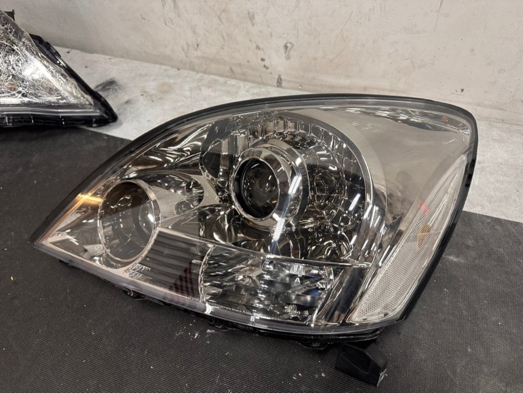 TEQ Customs GX470 Headlights – OEM+ Edition