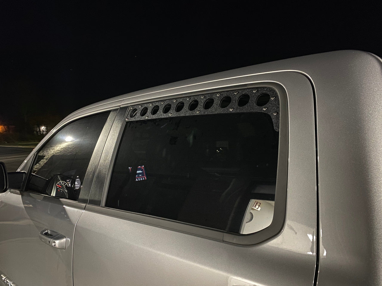 5th Gen Ram Rear Window Vents (Crew Cab) – TEQ Customs
