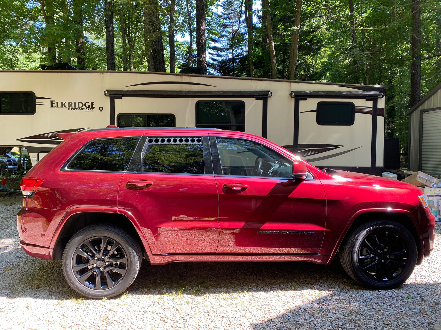 Grand Cherokee Window Vents (WK2) – TEQ Customs LLC